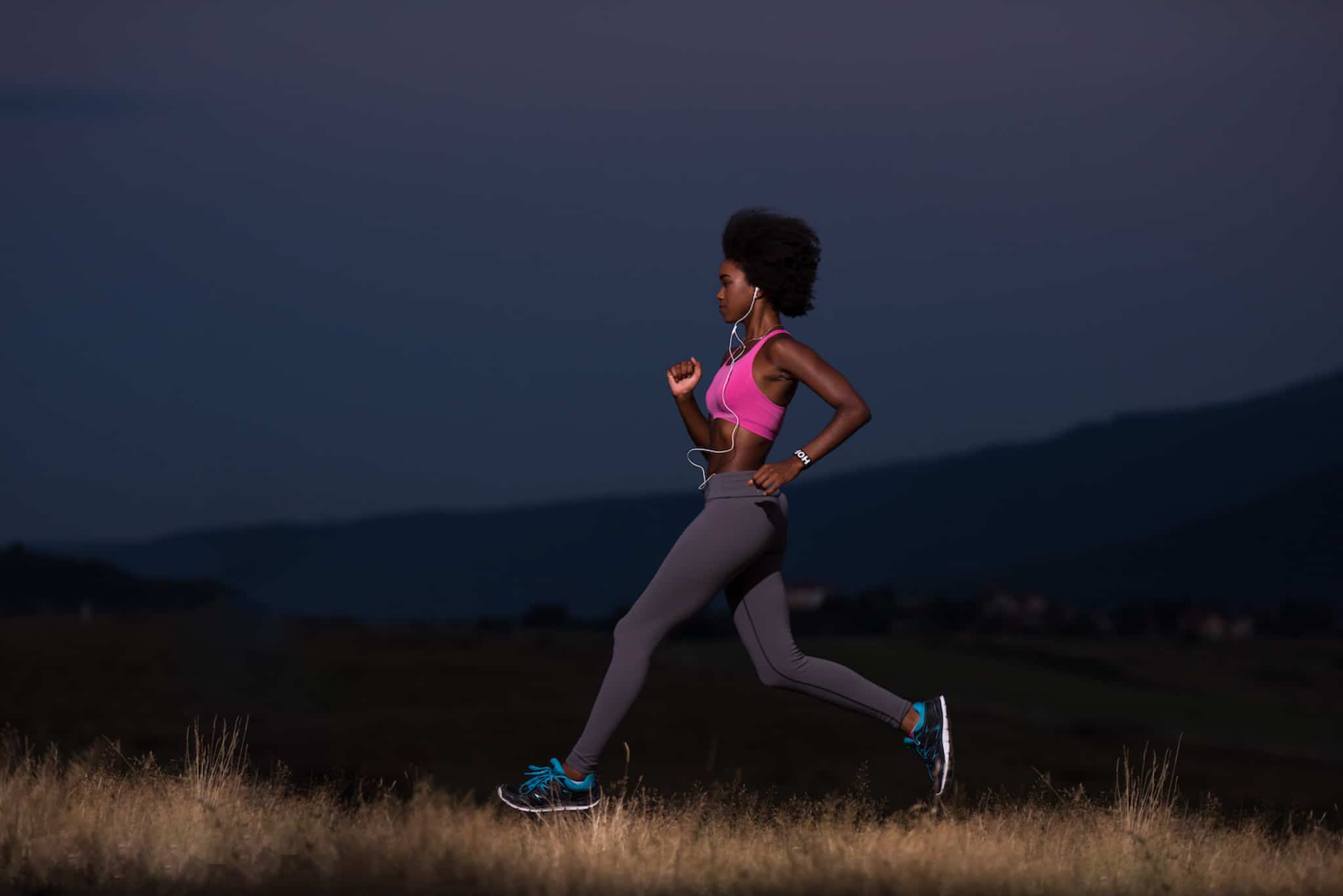 Running at Night: Why Do It and How to Stay Safe (9 Tips)