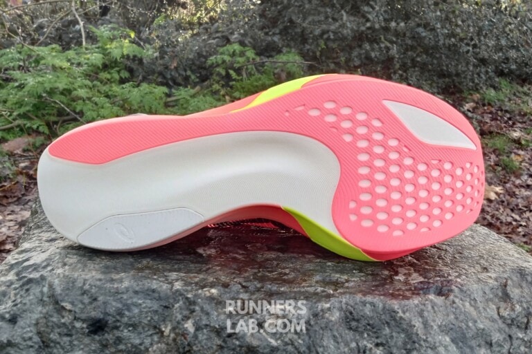 Asics Metaspeed Sky Paris Review (2024): Carbon Queen?